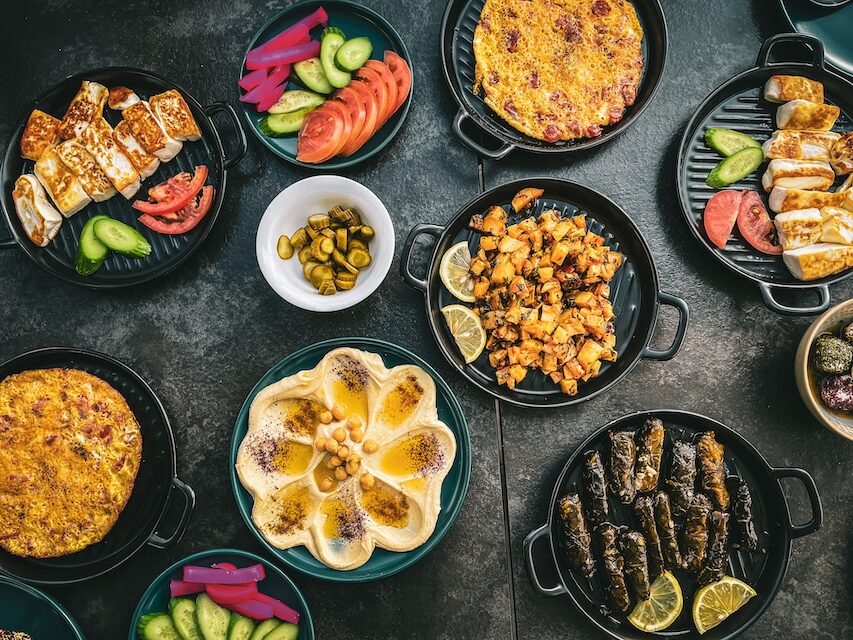 Discover Jordanian Cuisine: 10 Must-Eat Foods for Travelers